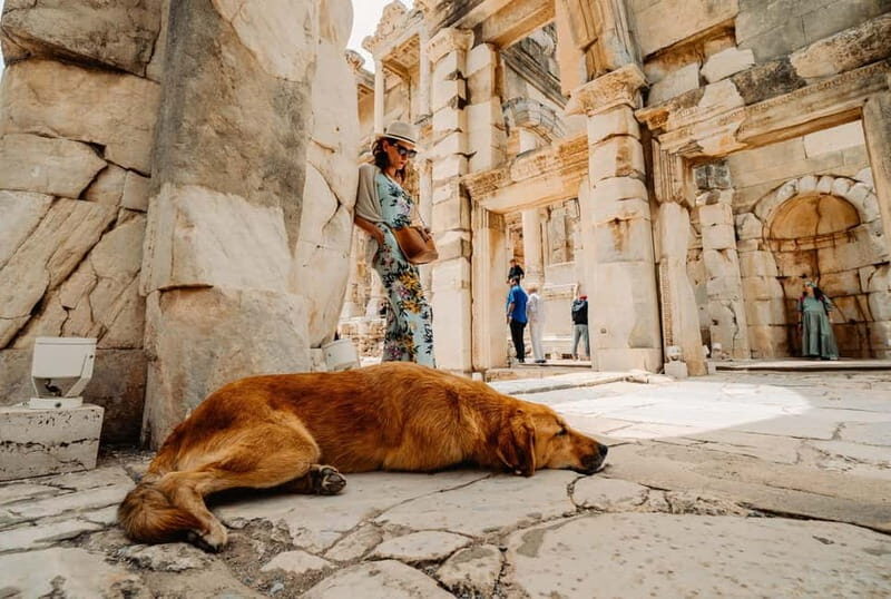 Ephesus Ancient City and Turkish Bath Only Cruise Guests - Lunch and Free Time in the Village