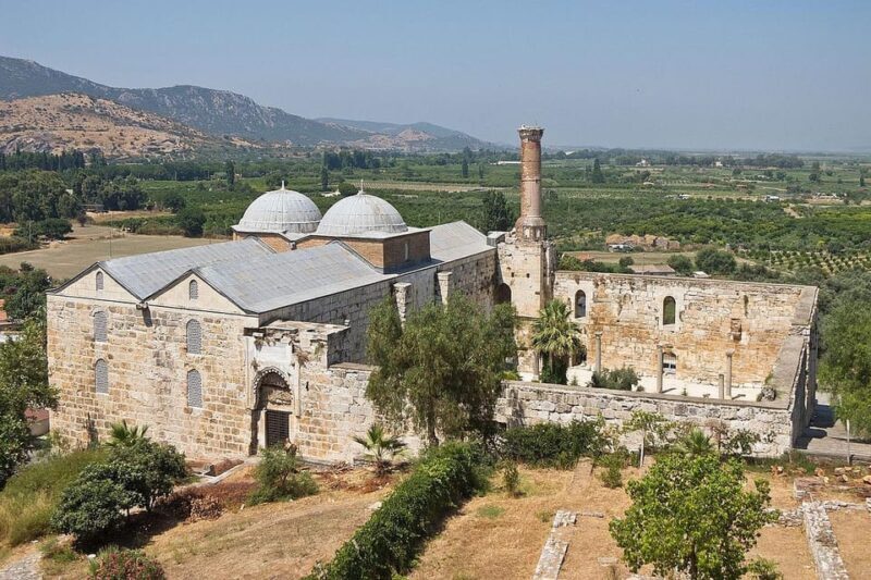 Ephesus and Pamukkale 2-Day Tour with Flights from Istanbul - Day 1: From Istanbul to Ephesus — The Ancient City Awaits
