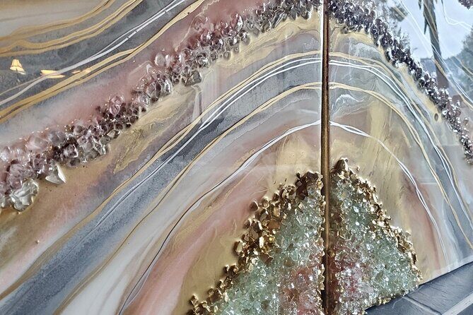 Epoxy Resin Geode Painting Art Class - Key Points
