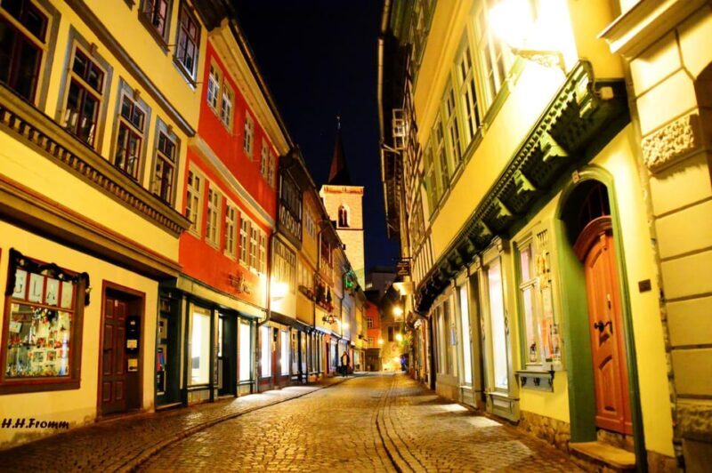 Erfurt: With night watchman Schwalbe through the old town, including tasting - The Guided Old Town Tour