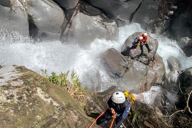 Escape EN Canyoning Sport EN Lowland - The Value of the Experience