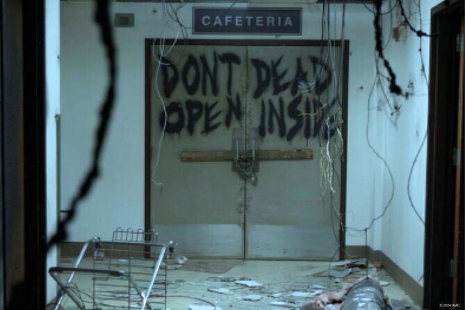 Escape Game Outdoor The Walking Dead in Pau - An Invigorating Outing in Pau: The Walking Dead Outdoor Escape Game