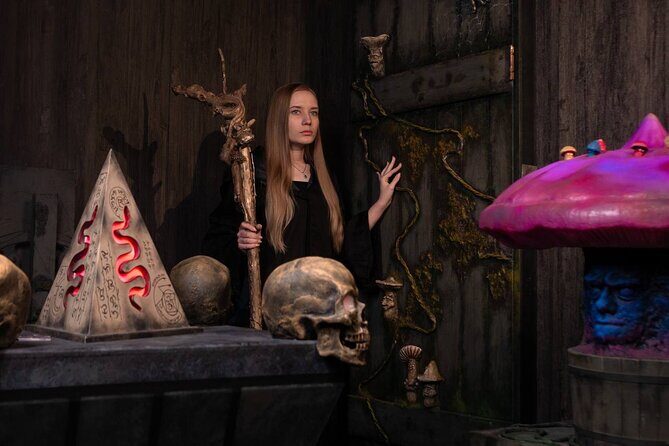 Escape Room Activity in Seattle - Exploring the Themes and Rooms