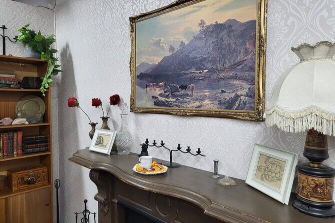 Escape Room Experience Lady Luna's Cottage of Mysteries - Key Points