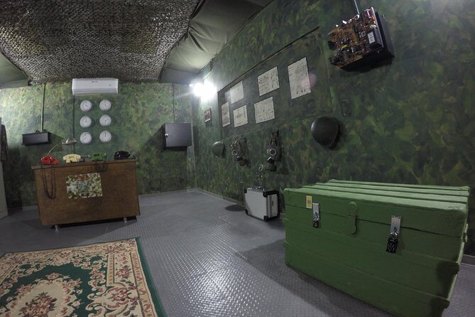Escape Room in Guadalajara: Save the World in a Bunker - The Value of Guided, Themed Entertainment