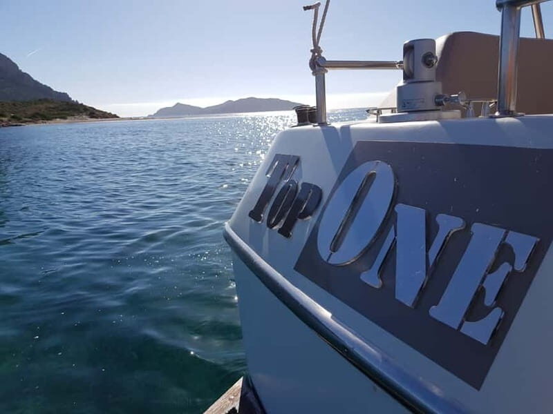 Esclusive private boat experience - Sleep Onboard: An Extra Layer of Adventure