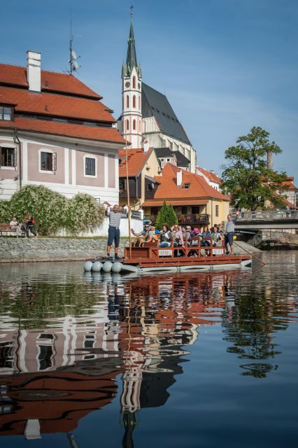 eský Krumlov: Advent Wooden Raft River Cruise - Key Points