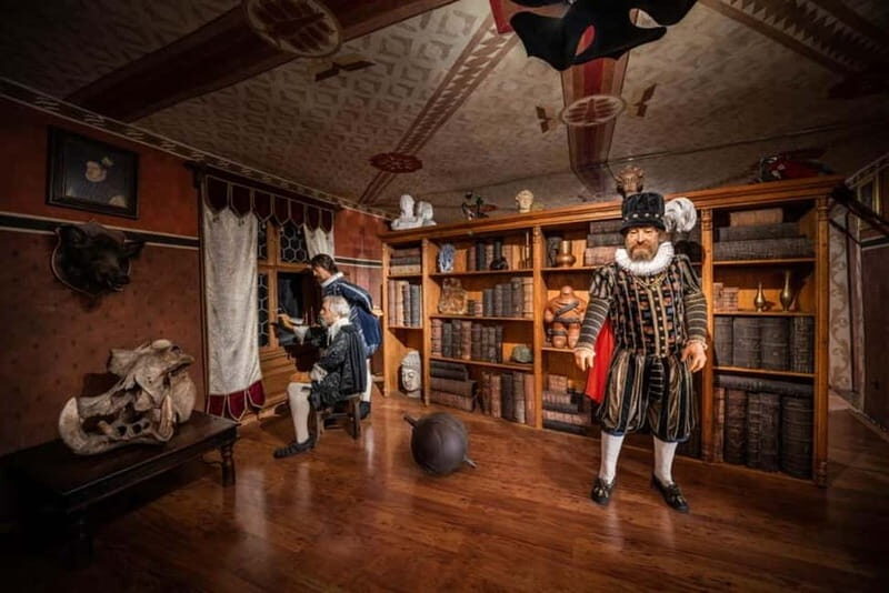 eský Krumlov: Wax Museum Entry Ticket - What Makes the eský Krumlov Wax Museum Special?