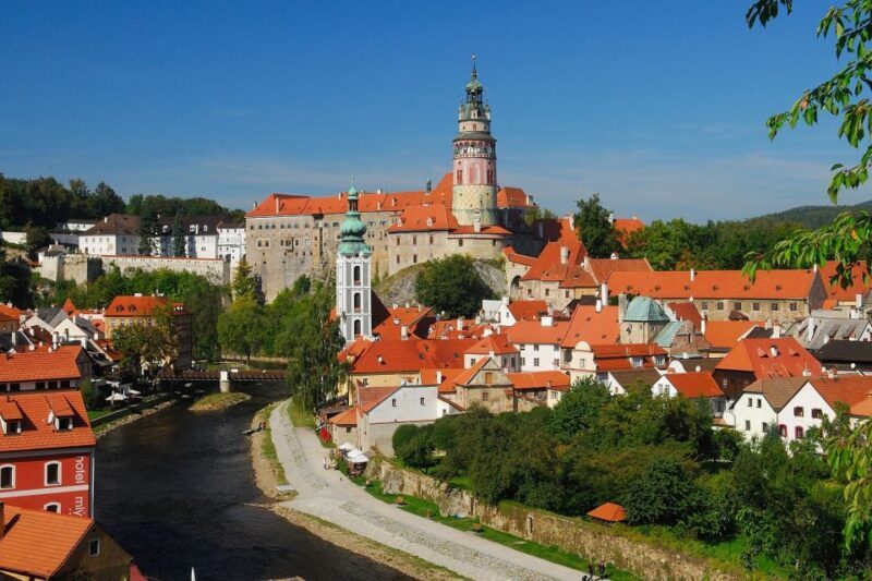 eský Krumlov - with entrance to the castle - Pricing and Value – Is It Worth It?