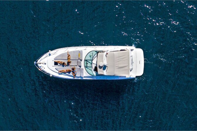 Espiritu Santo and Sealion Swimming aboard a luxury yacht - The Sum Up