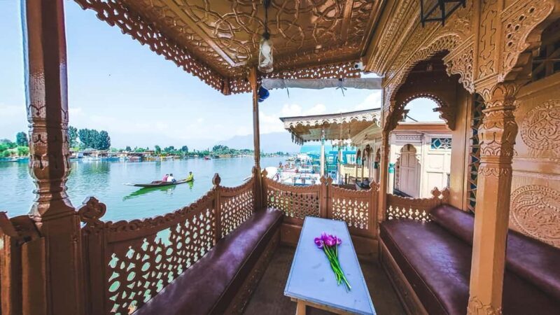 Essence of Kashmir 5 days 4 Night Accommodation With Tours - FAQ