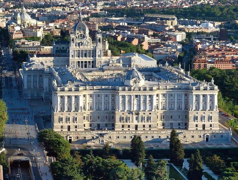 Essential Madrid with Sunset at the Temple of Debod - Key Points