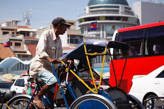 Essential Phnom Penh by Cyclo - Key Points