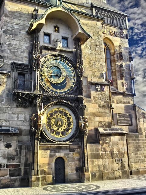 Essential Prague Walking Tour - Overview of the Tour