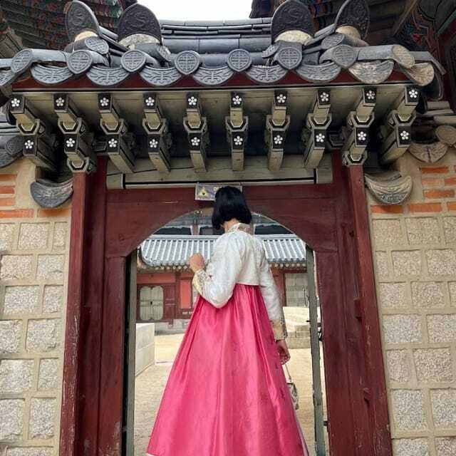 Essential Seoul: Hanbok, Hanok & Handmade Noodles - FAQs