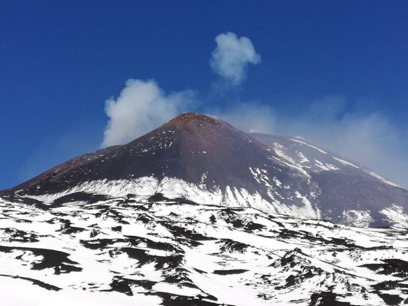 Etna: hiking to a stunning viewpoint over Valle del Bove - Introducing the Etna Volcano Trek