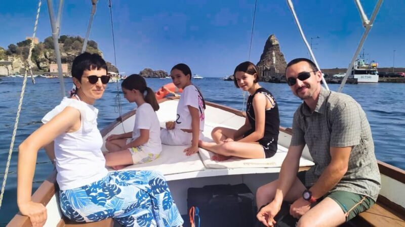 Etna Lava Flow 1992 Aci Trezza boat tour dinner family home - Key Points