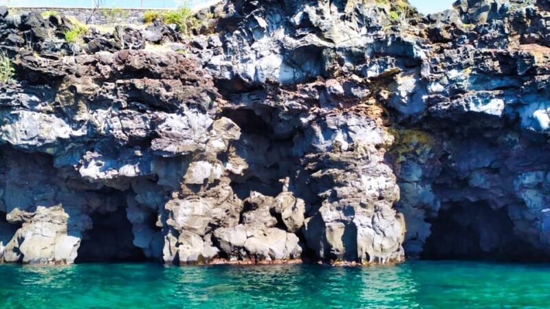 Etna Lava Flow 1992 Aci Trezza boat tour dinner family home - Who Will Love This Tour?