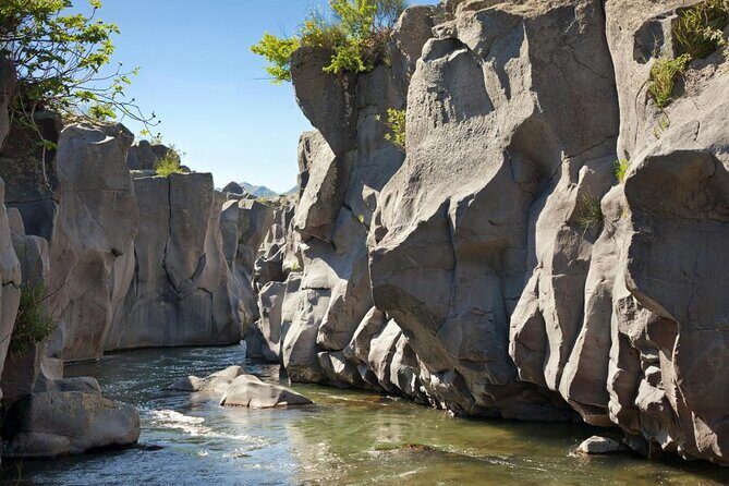 Etna Nord Basic and Alcantara Gorges - Key Points