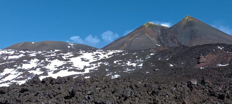 Etna: "The path among the lavas". Trekking on Mount Etna at 3000 m - What Sets This Tour Apart