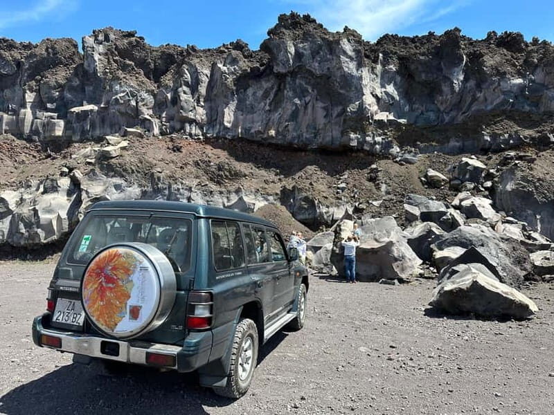 Etna Tour - HalfDay Small Group & licensed Tour Guide - Who Should Consider This Tour?