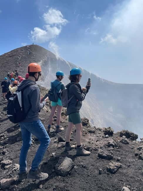 ETNA VOLCANO: Escursione sui crateri sommitali con bus 4x4 - The Itinerary Breakdown: What to Expect