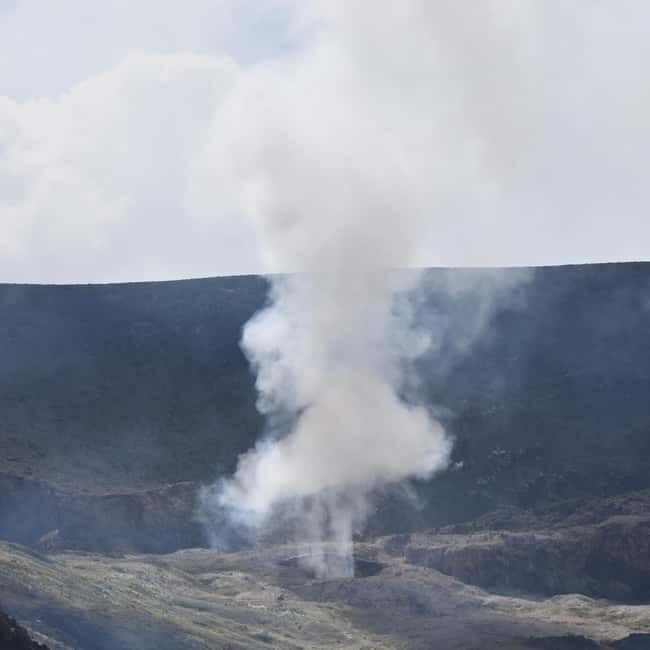 ETNA VOLCANO: Escursione sui crateri sommitali con bus 4x4 - Additional Details and Practical Tips