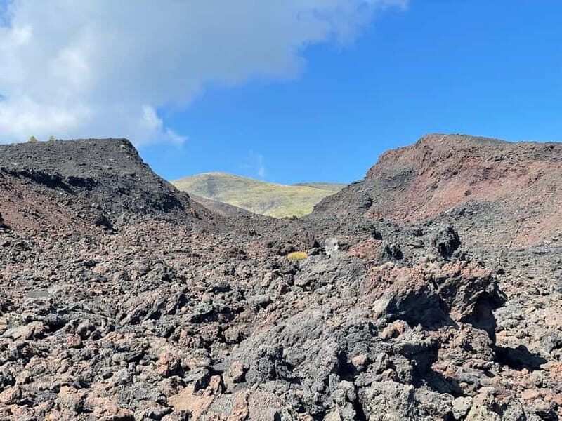 ETNA VOLCANO: Excursion to the Craters of 2002 - The Itinerary in Detail
