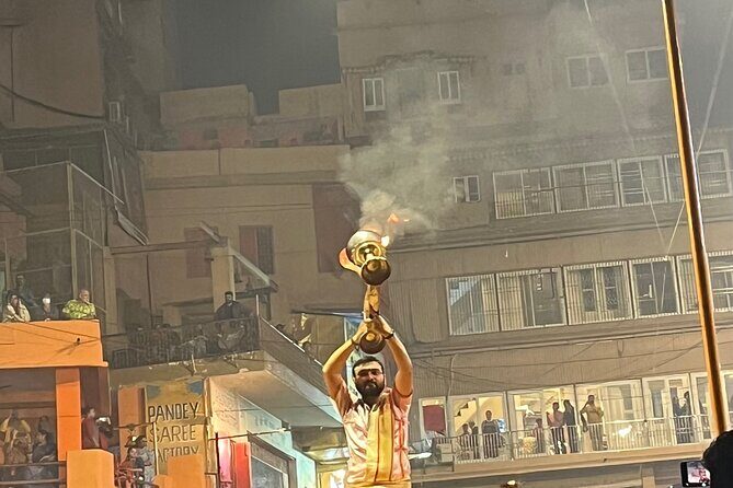 Evening Aarti of Mother Ganga along with walking Tour - FAQs