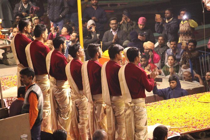 Evening Arti Ceremony - The light performance on the Bank of Ganges in Varanasi - Who Will Love This Tour?