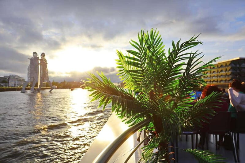 Evening Boat Tour 1.5 hour with our solarcatamaran - FAQ