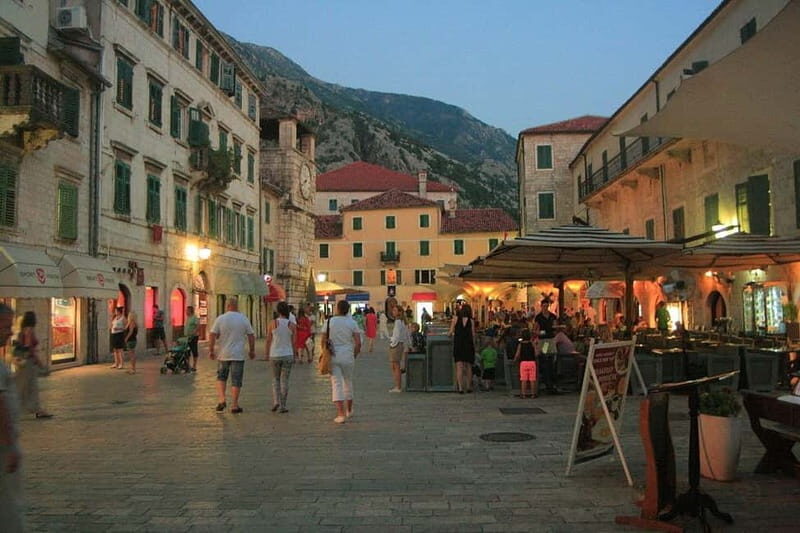 Evening Boka Bay cruise: Kotor and Porto Montenegro - Key Points