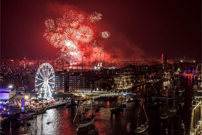 Evening Canal Cruise Sail Amsterdam 2025 official partner. - Why This Cruise Stands Out