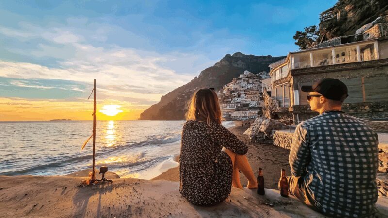 Evening drive along the Amalfi Coast and seaside dinner. - Key Points