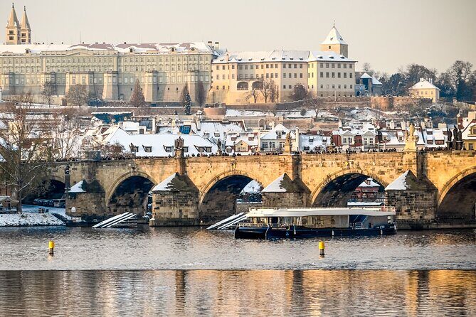 Evening Eco Cruise With a Glass of Prosecco in Bohemia - Key Points