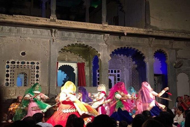 Evening Excursion: Bagore Ki Haveli Dance Show in Udaipur with Dinner - Exploring the Itinerary in Detail