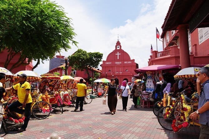 Evening Glow : Batu Caves & Brickfields Private Tour - Who Will Love This Tour?
