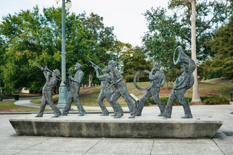 Evening in New Orleans: Live Jazz Music Discovery Tour - The Music & Venue Experience