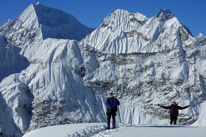 Everest 3 Peak Climb Mera Peak Island Peak and Lobuche East Peak - A Thorough Look at the Itinerary