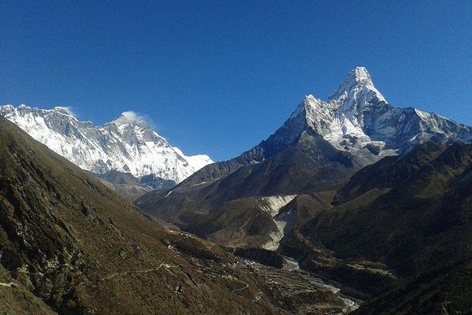 Everest Base Camp Trek - A Complete Breakdown of the Everest Base Camp Trek Experience