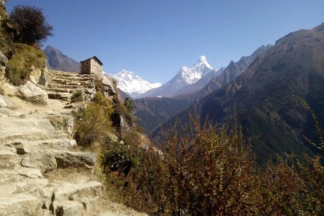 Everest Base Camp Trek - The Experience of Guided Support
