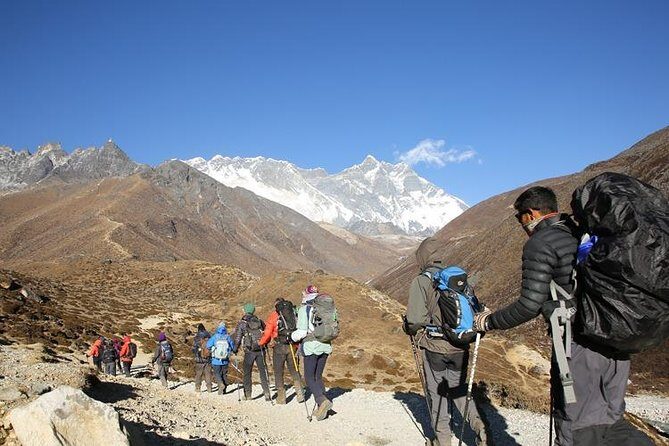 Everest Base Camp Trek - Approaching Everest: Lobuche and Gorakshep