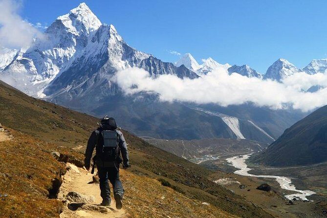 Everest Base Camp Trek Via Salleri - FAQs