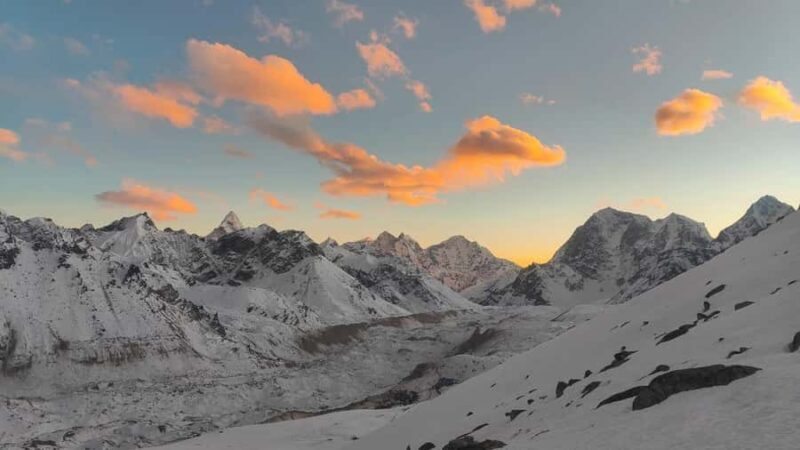 Everest Base Camp Trek with Island Peak Climbing -14 Day - Key Points