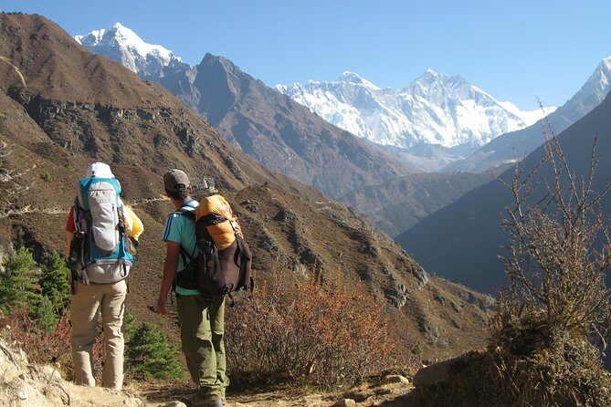 Everest Circuit Trek - The Trek Begins: Phakding and Beyond