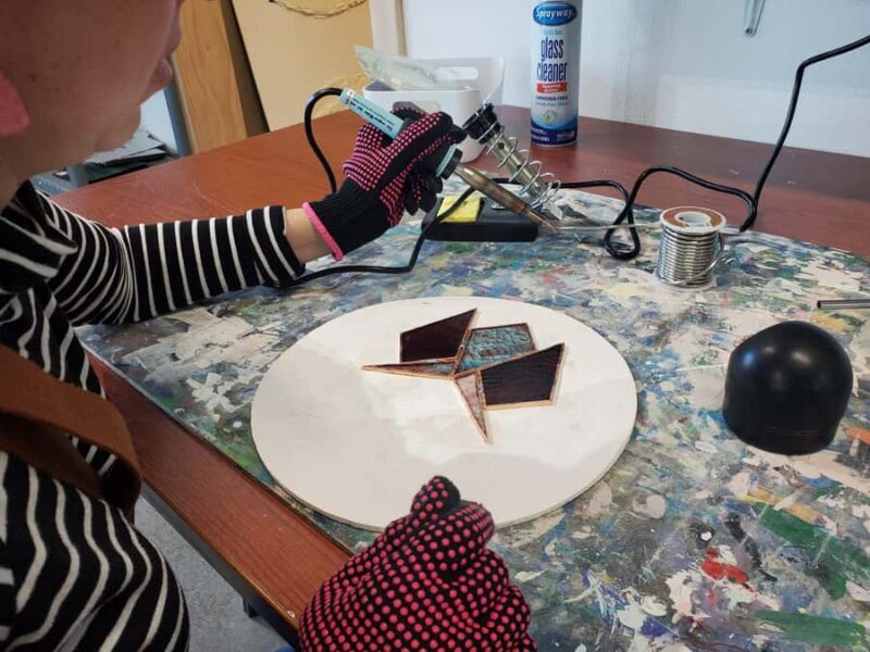 Everett: Stained Glass Workshop with Materials - Key Points