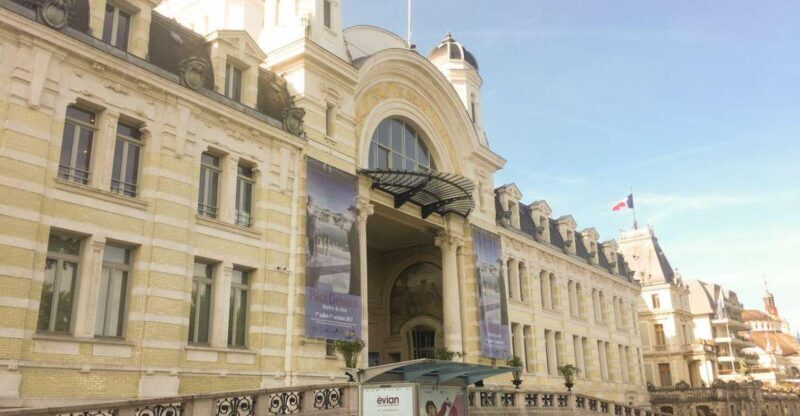 Évian-les-Bains Private Guided Walking Tour - Key Points