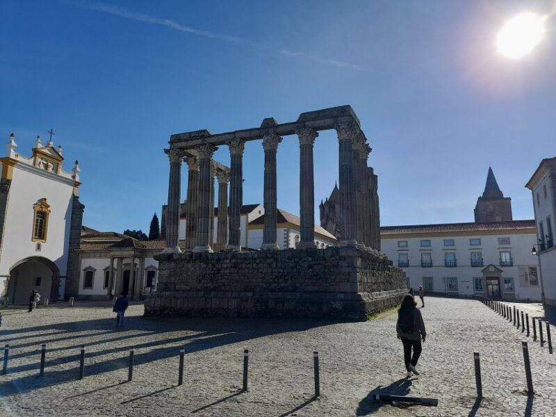 ÉVORA AND MONSARAZ FULL DAY PRIVATE TOUR BY CAR - What to Expect from the Évora and Monsaraz Tour