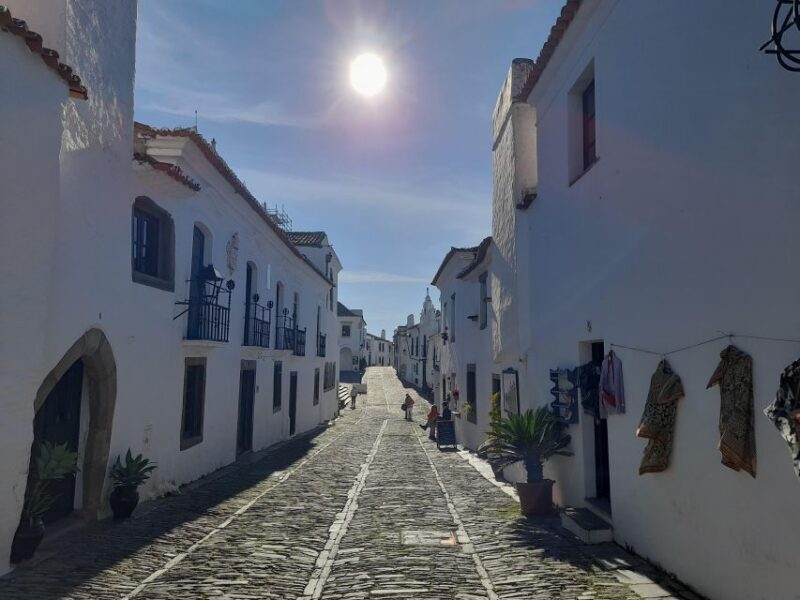 ÉVORA AND MONSARAZ FULL DAY PRIVATE TOUR BY CAR - The Value of This Tour