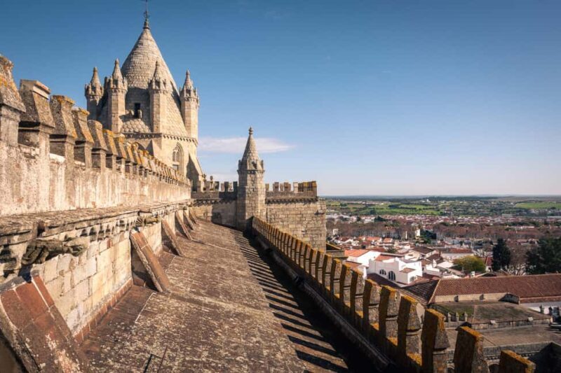 Évora: Private & Flexible Walking Tour in Historic Center - An Introduction to Évora’s Private Walking Tour